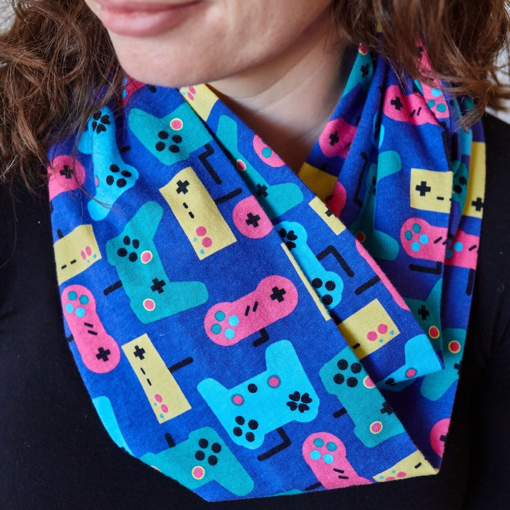 "Control Chic" Video Games Infinity Scarf - Princess Awesome & Boy Wonder